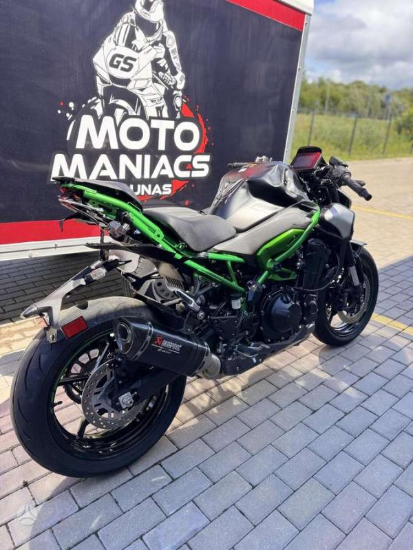 Kawasaki Z 2025 in Kaunas, with an engine capacity of 0.95 L and mileage of 1 thousand km for 5390 €, photo 3 on AUTOMOTO.COM.LV