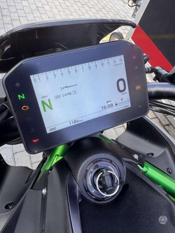 Kawasaki Z 2025 in Kaunas, with an engine capacity of 0.95 L and mileage of 1 thousand km for 5390 €, photo 7 on AUTOMOTO.COM.LV