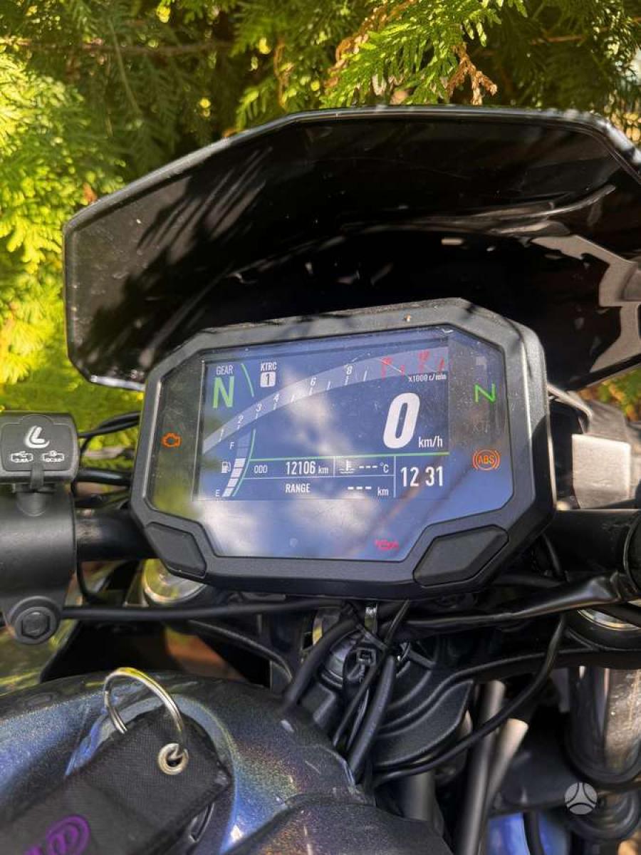 Kawasaki Z 2025 in Vilnius, with an engine capacity of 0.65 L and mileage of 12 thousand km for 6200 €, photo 5 on AUTOMOTO.COM.LV