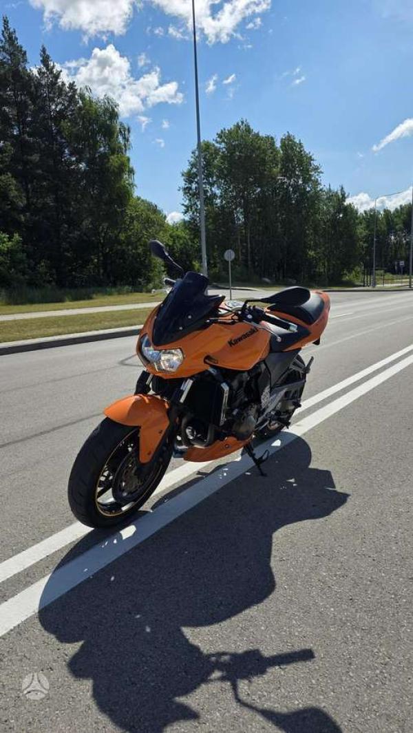 Oranžs Kawasaki Z 2006 Šauļi, ar dzinēja tilpumu 0.75 L un nobraukumu 43 tūkst. km par 3100 €, foto 4 vietnē AUTOMOTO.COM.LV