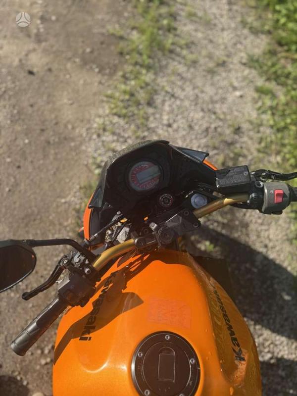 Orange Kawasaki Z 2006 in Vilnius, with an engine capacity of 0.75 L and mileage of 46 thousand km for 2800 €, photo 3 on AUTOMOTO.COM.LV