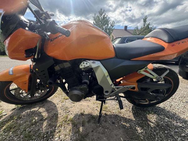 Orange Kawasaki Z 2006 in Vilnius, with an engine capacity of 0.75 L and mileage of 46 thousand km for 2800 €, photo 5 on AUTOMOTO.COM.LV