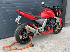 Red Kawasaki Z 2004 in Panevezys, with an engine capacity of 1.00 L and mileage of 0 thousand km for 2700 €, photo 7 on AUTOMOTO.COM.LV