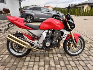 Red Kawasaki Z 2004 in Vilnius, with an engine capacity of 1.00 L and mileage of 41 thousand km for 2590 €, photo  on AUTOMOTO.COM.LV