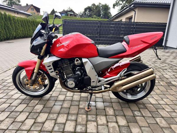 Sarkans Kawasaki Z 2004 Viļņa, ar dzinēja tilpumu 1.00 L un nobraukumu 41 tūkst. km par 2590 €, foto 2 vietnē AUTOMOTO.COM.LV