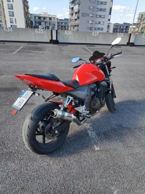 Red Kawasaki Z 2005 in Vilnius, with an engine capacity of 0.75 L and mileage of 56 thousand km for 2299 €, photo 5 on AUTOMOTO.COM.LV
