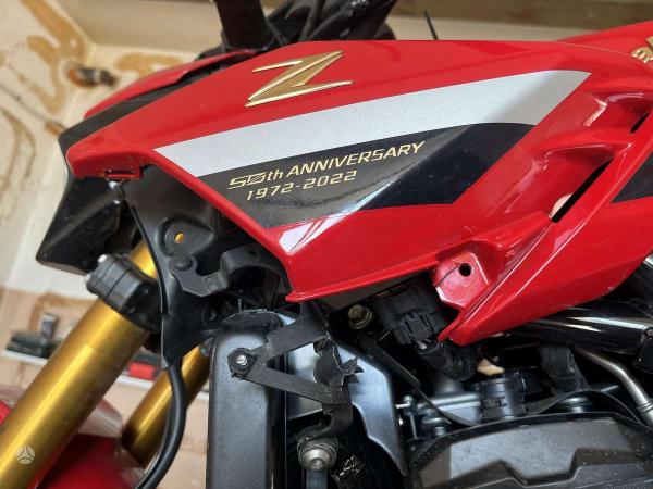 Red Kawasaki Z 2022 in Jelgava, with an engine capacity of 0.95 L and mileage of 9 thousand km for 3700 €, photo 9 on AUTOMOTO.COM.LV