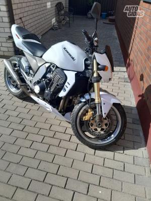 White Kawasaki Z 2004 in Kaunas, with an engine capacity of 0.95 L and mileage of 51 thousand km for 3000 €, photo  on AUTOMOTO.COM.LV