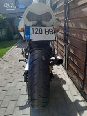 White Kawasaki Z 2004 in Kaunas, with an engine capacity of 0.95 L and mileage of 51 thousand km for 3000 €, photo 4 on AUTOMOTO.COM.LV