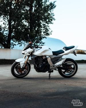 White Kawasaki Z 2008 in Alytus, with an engine capacity of 1.00 L and mileage of 29 thousand km for 3300 €, photo  on AUTOMOTO.COM.LV