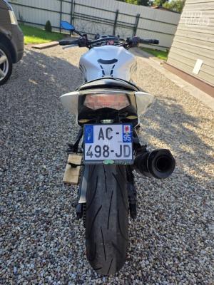 White Kawasaki Z 2009 in Pasvalys, with an engine capacity of 0.75 L and mileage of 60 thousand km for 1199 €, photo 17 on AUTOMOTO.COM.LV