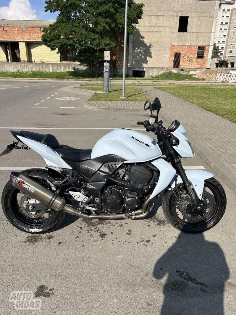 White Kawasaki Z 2011 in Kaunas, with an engine capacity of 0.75 L and mileage of 50 thousand km for 3000 €, photo 5 on AUTOMOTO.COM.LV