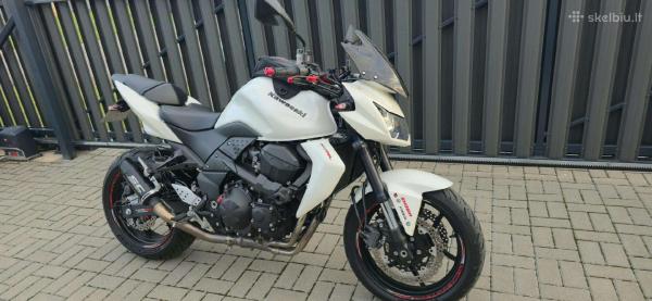 White Kawasaki Z 2011 in Panevezys, with an engine capacity of 0.75 L and mileage of 10 thousand km for 4000 €, photo 1 on AUTOMOTO.COM.LV