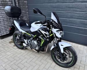 White Kawasaki Z 2018 in Vilnius, with an engine capacity of 0.65 L and mileage of 18 thousand km for 4200 €, photo 9 on AUTOMOTO.COM.LV