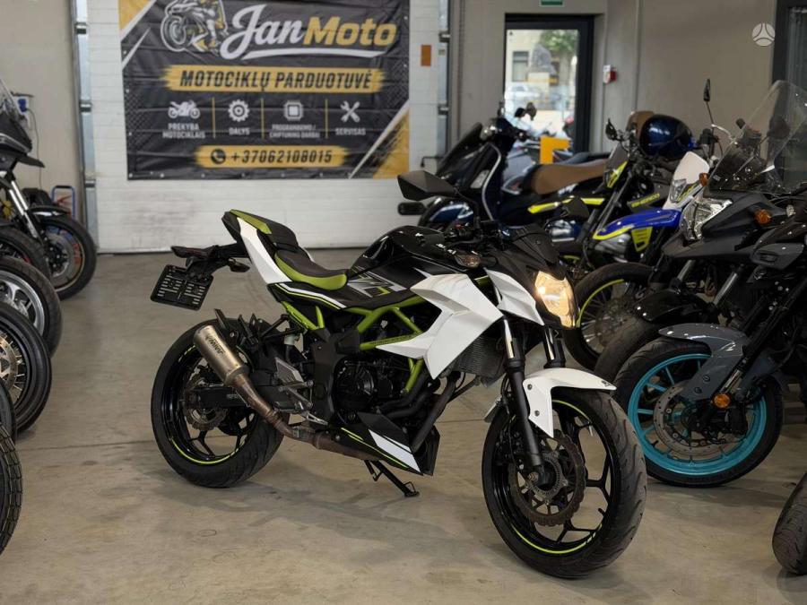 White Kawasaki Z 2019 in Siauliai, with an engine capacity of 0.13 L and mileage of 33 thousand km for 1999 €, photo 1 on AUTOMOTO.COM.LV