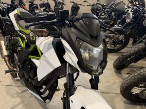 White Kawasaki Z 2019 in Siauliai, with an engine capacity of 0.13 L and mileage of 33 thousand km for 1999 €, photo 7 on AUTOMOTO.COM.LV