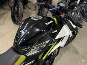 White Kawasaki Z 2019 in Siauliai, with an engine capacity of 0.13 L and mileage of 33 thousand km for 1999 €, photo 12 on AUTOMOTO.COM.LV