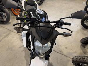 White Kawasaki Z 2019 in Siauliai, with an engine capacity of 0.13 L and mileage of 33 thousand km for 1999 €, photo 14 on AUTOMOTO.COM.LV