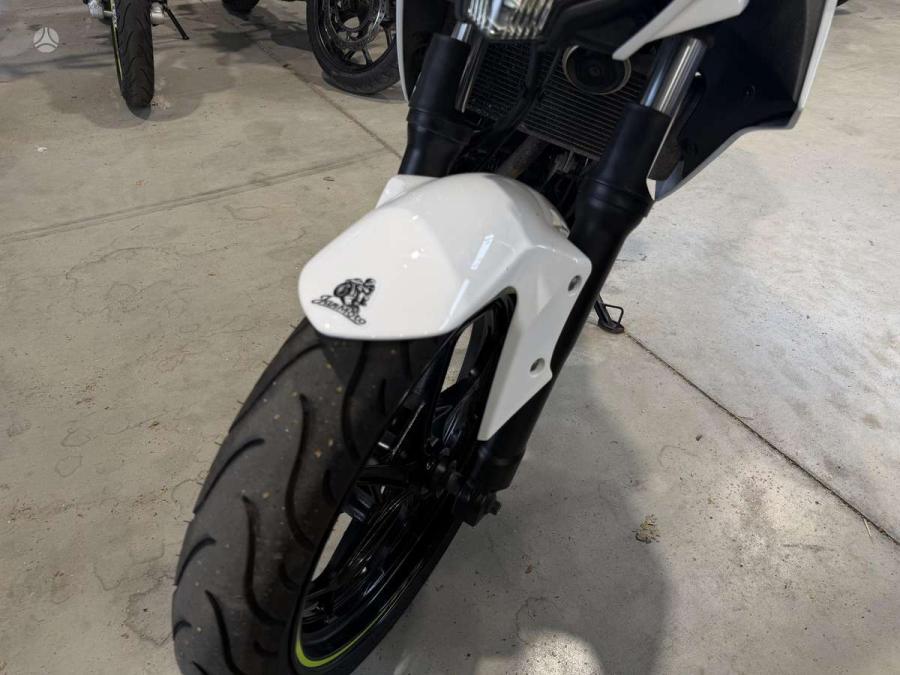 White Kawasaki Z 2019 in Siauliai, with an engine capacity of 0.13 L and mileage of 33 thousand km for 1999 €, photo 15 on AUTOMOTO.COM.LV