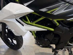 White Kawasaki Z 2019 in Siauliai, with an engine capacity of 0.13 L and mileage of 33 thousand km for 1999 €, photo 20 on AUTOMOTO.COM.LV