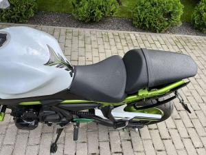 White Kawasaki Z 2021 in Sirvintos, with an engine capacity of 0.65 L and mileage of 45 thousand km for 2600 €, photo 10 on AUTOMOTO.COM.LV