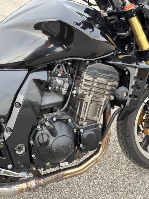 Black Kawasaki Z1000 2007 in Tartu, with an engine capacity of 0.95 L and mileage of 69 thousand km for 3890 €, photo 8 on AUTOMOTO.COM.LV