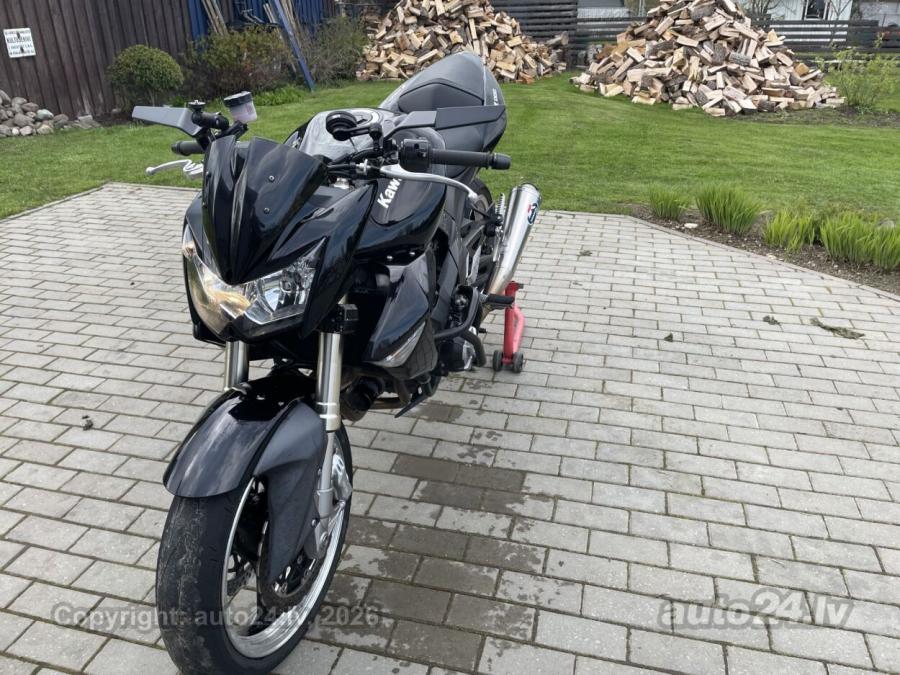 Melns Kawasaki Z1000 2008 Tallina, ar dzinēja tilpumu 0.95 L un nobraukumu 46 tūkst. km par 3700 €, foto 6 vietnē AUTOMOTO.COM.LV