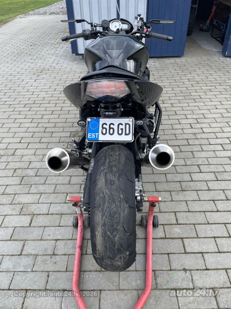 Melns Kawasaki Z1000 2008 Tallina, ar dzinēja tilpumu 0.95 L un nobraukumu 46 tūkst. km par 3700 €, foto 9 vietnē AUTOMOTO.COM.LV