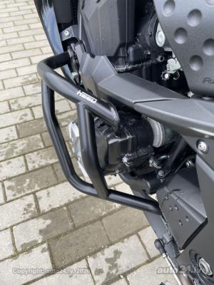 Melns Kawasaki Z1000 2008 Tallina, ar dzinēja tilpumu 0.95 L un nobraukumu 46 tūkst. km par 3700 €, foto 13 vietnē AUTOMOTO.COM.LV
