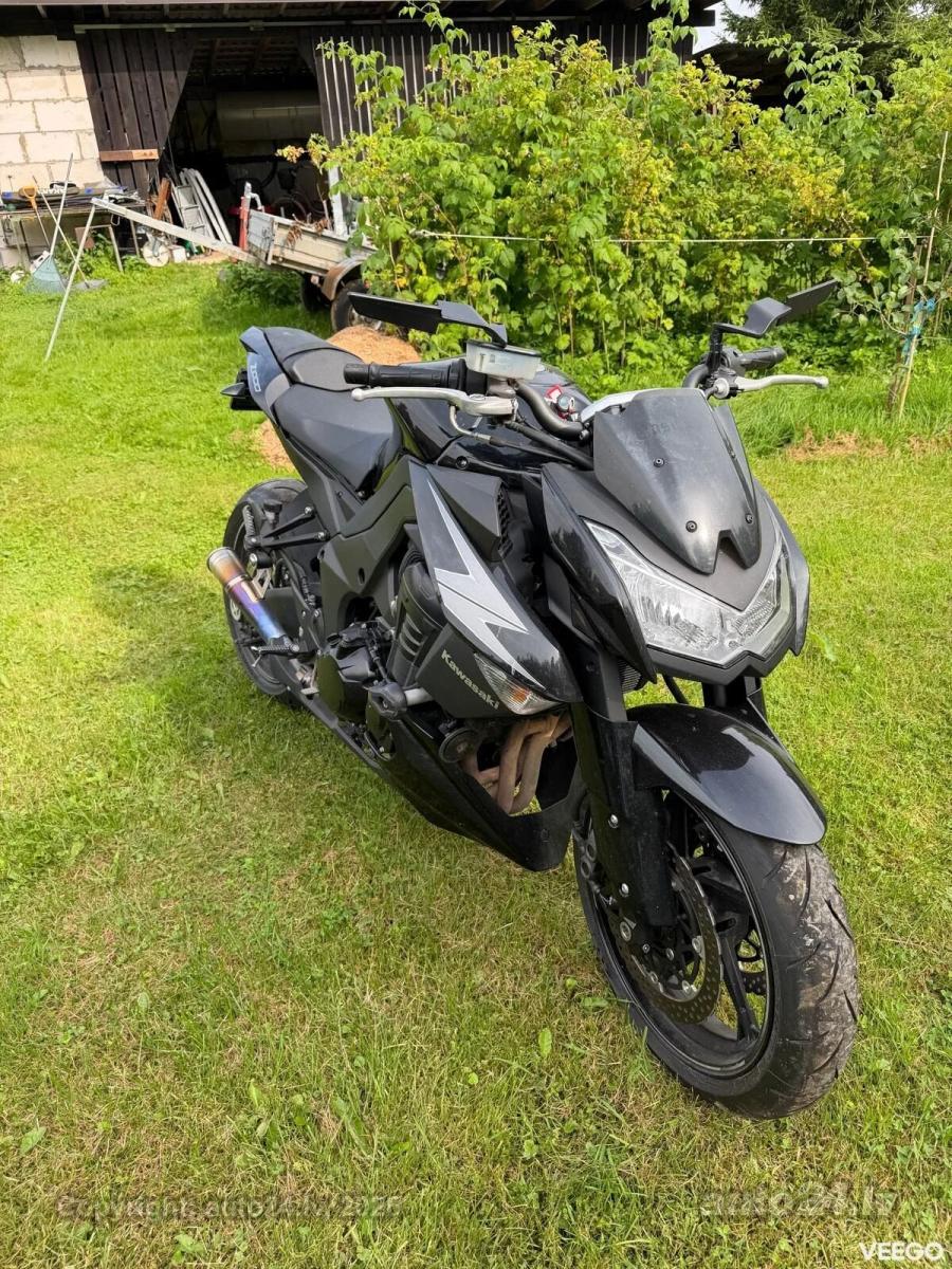 Black Kawasaki Z1000 2012 in Tallinn, with an engine capacity of 1.04 L and mileage of 20 thousand km for 4700 €, photo 1 on AUTOMOTO.COM.LV