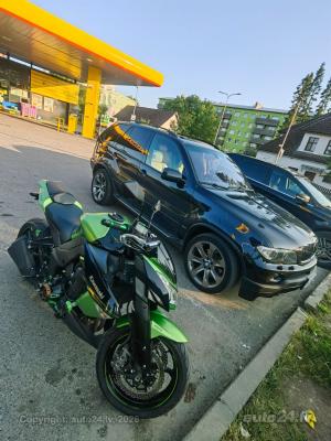 Green Kawasaki Z1000 2011 in Rakvere, with an engine capacity of 0.00 L and mileage of 42 thousand km for 4400 €, photo 6 on AUTOMOTO.COM.LV