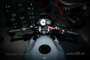 Grey Kawasaki Z1000 2009 in Tallinn, with an engine capacity of 0.95 L and mileage of 0 thousand km for 4999 €, photo 13 on AUTOMOTO.COM.LV