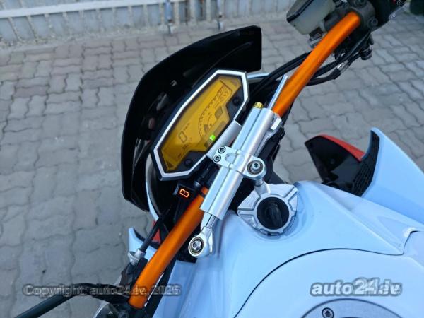 Серый Кавасаки З 1000 2010 в Пайде, объемом двигателя 1.04 л и пробегом 38 тыс. км за 4800 €, фото 7 на AUTOMOTO.COM.LV