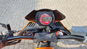 Kawasaki Z1000 2003 Tartu, ar dzinēja tilpumu 0.95 L un nobraukumu 34 tūkst. km par 4000 €, foto 4 vietnē AUTOMOTO.COM.LV