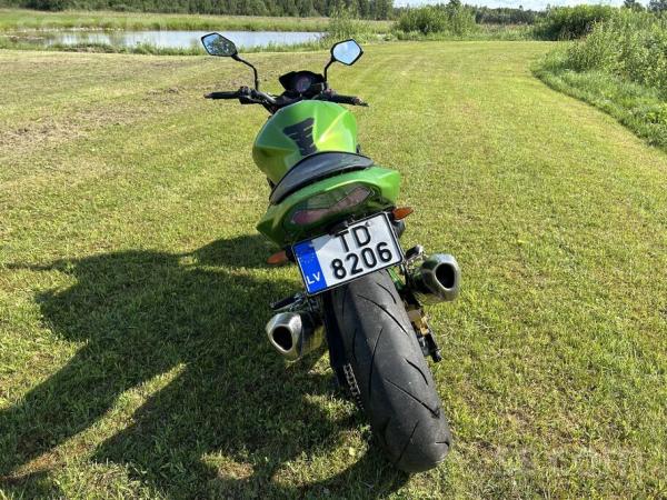 Kawasaki Z1000 2003 Ogre, ar dzinēja tilpumu 1.00 L un nobraukumu 0 tūkst. km par 2900 €, foto 2 vietnē AUTOMOTO.COM.LV