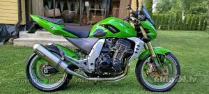Kawasaki Z1000 2003 Tallina, ar dzinēja tilpumu 1.00 L un nobraukumu 37 tūkst. km par 4000 €, foto  vietnē AUTOMOTO.COM.LV