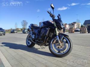 Kawasaki Z1000 2005 Rīga, ar dzinēja tilpumu 1.00 L un nobraukumu 0 tūkst. km par 3000 €, foto 1 vietnē AUTOMOTO.COM.LV