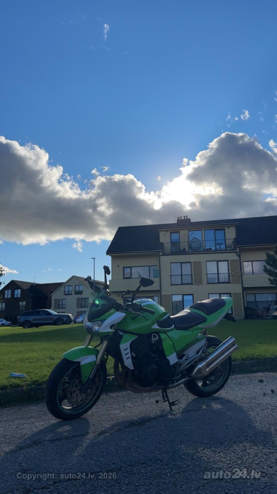 Kawasaki Z1000 2005 Tallina, ar dzinēja tilpumu 0.95 L un nobraukumu 60 tūkst. km par 1500 €, foto 1 vietnē AUTOMOTO.COM.LV