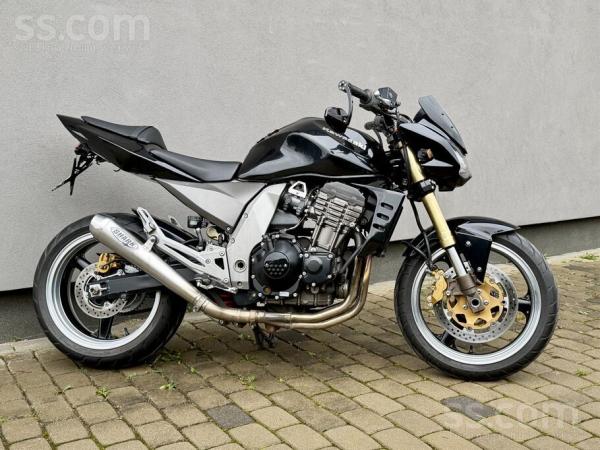 Kawasaki Z1000 2006 Ogre, ar dzinēja tilpumu 1.00 L un nobraukumu 0 tūkst. km par 2900 €, foto 3 vietnē AUTOMOTO.COM.LV