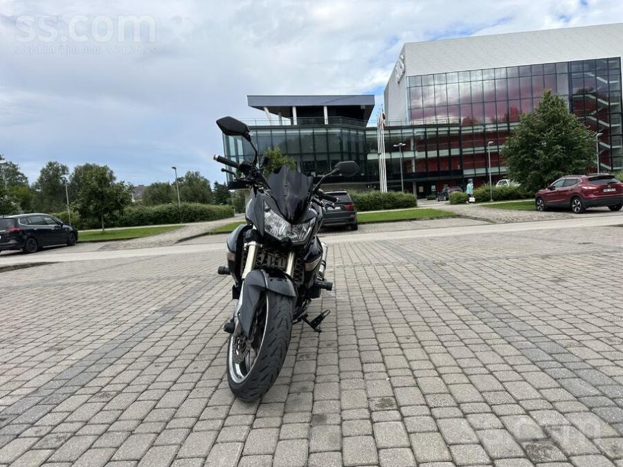 Kawasaki Z1000 2007 Rēzekne, ar dzinēja tilpumu 1.00 L un nobraukumu 0 tūkst. km par 4200 €, foto 3 vietnē AUTOMOTO.COM.LV