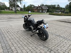 Kawasaki Z1000 2007 Rēzekne, ar dzinēja tilpumu 1.00 L un nobraukumu 0 tūkst. km par 4200 €, foto 5 vietnē AUTOMOTO.COM.LV