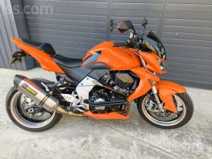 Kawasaki Z1000 2007 in Riga, with an engine capacity of 1.00 L and mileage of 0 thousand km for 4800 €, photo 5 on AUTOMOTO.COM.LV