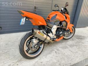 Kawasaki Z1000 2007 in Riga, with an engine capacity of 1.00 L and mileage of 0 thousand km for 4400 €, photo 3 on AUTOMOTO.COM.LV