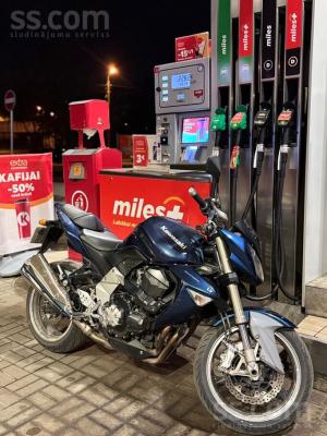 Kawasaki Z1000 2007 in Riga, with an engine capacity of 0.95 L and mileage of 0 thousand km for 2900 €, photo  on AUTOMOTO.COM.LV