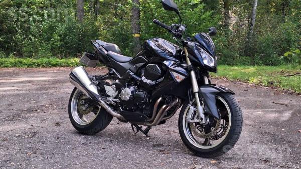 Kawasaki Z1000 2007 in Valmiera, with an engine capacity of 0.95 L and mileage of 0 thousand km for 3800 €, photo 1 on AUTOMOTO.COM.LV