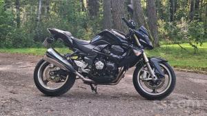Kawasaki Z1000 2007 Valmiera, ar dzinēja tilpumu 0.95 L un nobraukumu 0 tūkst. km par 3800 €, foto 4 vietnē AUTOMOTO.COM.LV
