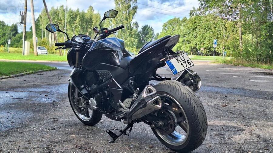 Kawasaki Z1000 2007 Valmiera, ar dzinēja tilpumu 0.95 L un nobraukumu 0 tūkst. km par 3800 €, foto 5 vietnē AUTOMOTO.COM.LV