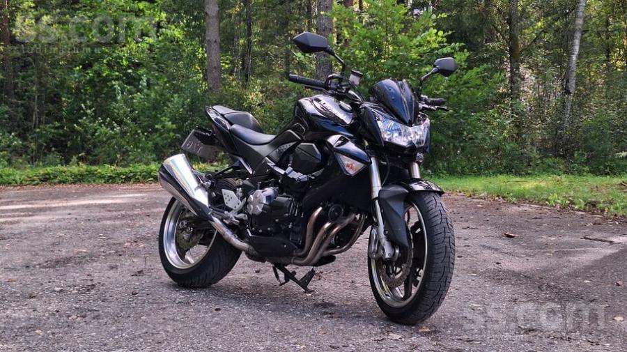 Kawasaki Z1000 2007 Valmiera, ar dzinēja tilpumu 0.95 L un nobraukumu 0 tūkst. km par 3800 €, foto 7 vietnē AUTOMOTO.COM.LV