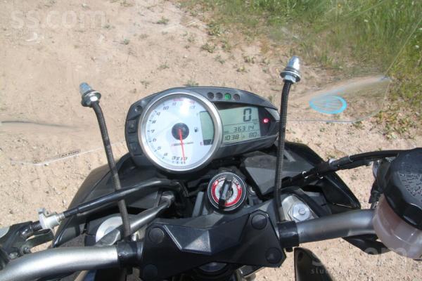 Кавасаки З 1000 2008 в Добеле, объемом двигателя 1.00 л и пробегом 0 тыс. км за 4000 €, фото 3 на AUTOMOTO.COM.LV