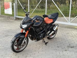 Kawasaki Z1000 2008 Tallina, ar dzinēja tilpumu 1.00 L un nobraukumu 0 tūkst. km par 3990 €, foto 2 vietnē AUTOMOTO.COM.LV